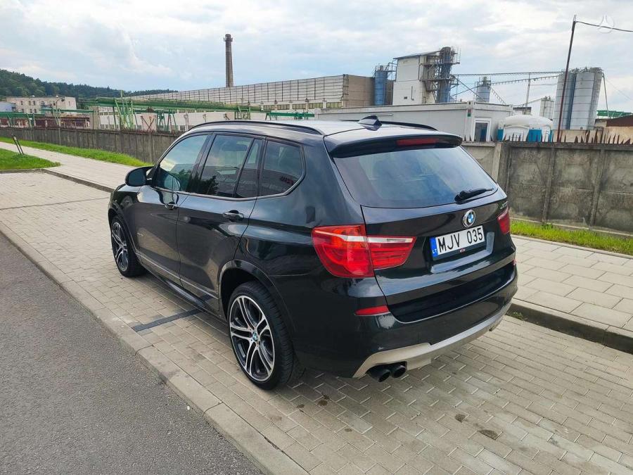 Black BMW X3 2014 in Vilnius, with an engine capacity of 2.98 L and mileage of 282 thousand km for 10900 €, photo 9 on AUTOMOTO.COM.LV