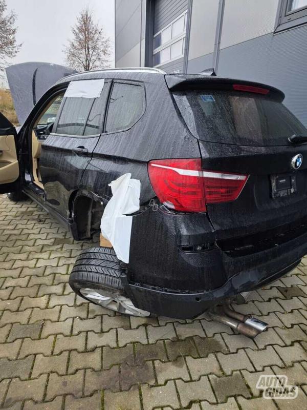 Black BMW X3 2015 in Klaipeda, with an engine capacity of 0.00 L and mileage of 206 thousand km for 5300 €, photo 7 on AUTOMOTO.COM.LV