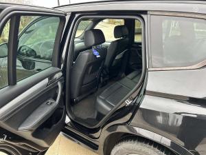 Black BMW X3 2015 in Vilnius, with an engine capacity of 2.99 L and mileage of 194 thousand km for 13750 €, photo 15 on AUTOMOTO.COM.LV