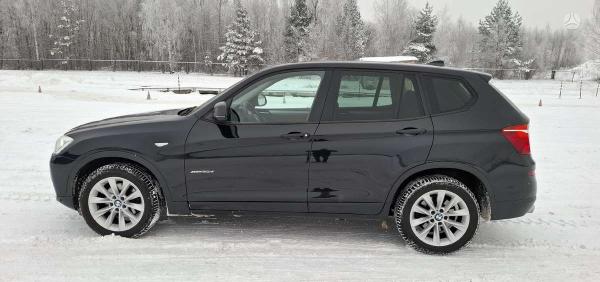 Black BMW X3 2015 in Panevezys, with an engine capacity of 2.00 L and mileage of 269 thousand km for 12300 €, photo 2 on AUTOMOTO.COM.LV