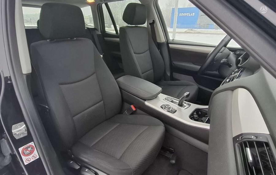 Black BMW X3 2015 in Panevezys, with an engine capacity of 2.00 L and mileage of 269 thousand km for 12300 €, photo 15 on AUTOMOTO.COM.LV