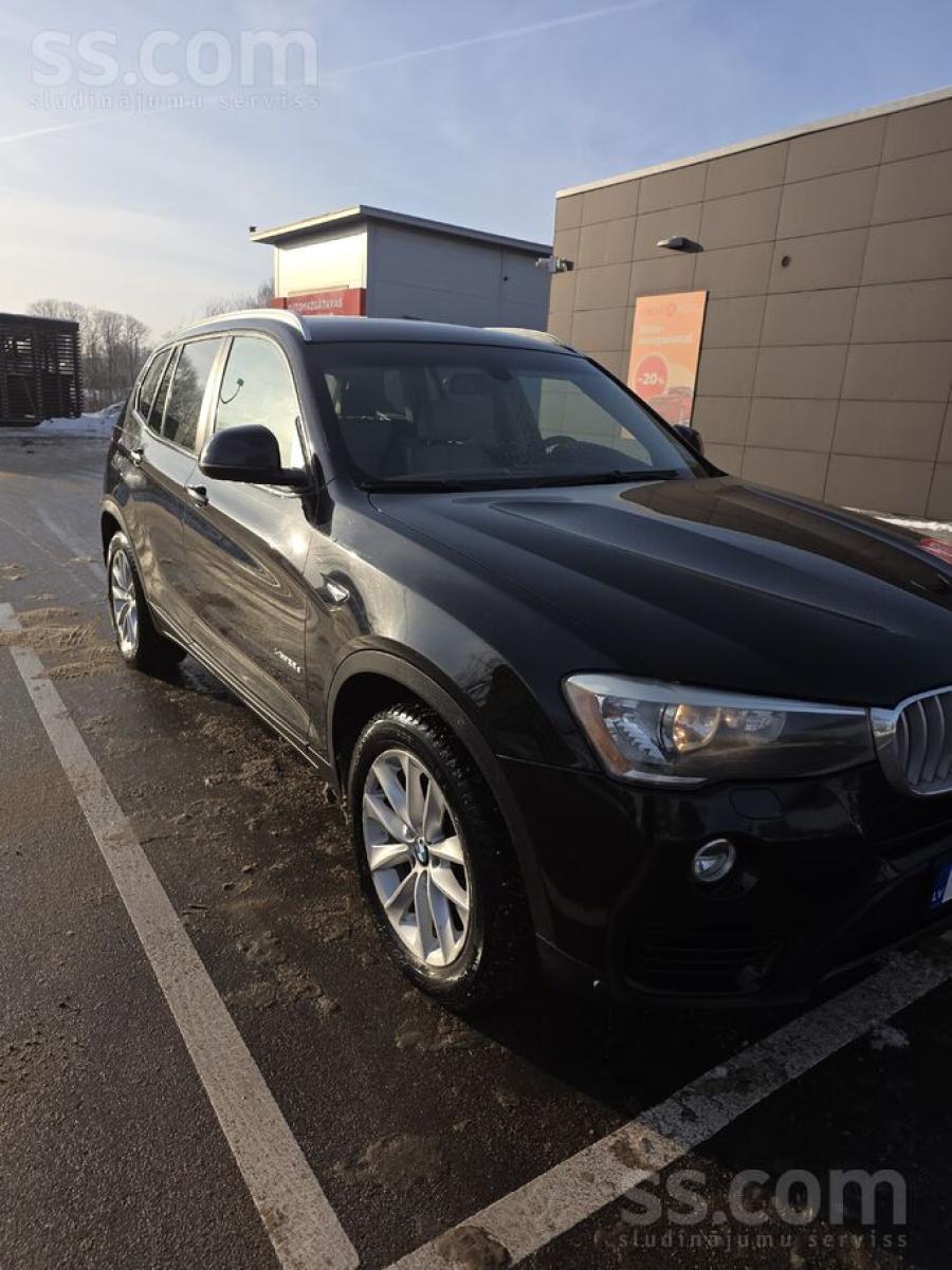 Black BMW X3 2015 in Ogre, with an engine capacity of 2.00 L and mileage of 275 thousand km for 13800 €, photo 3 on AUTOMOTO.COM.LV