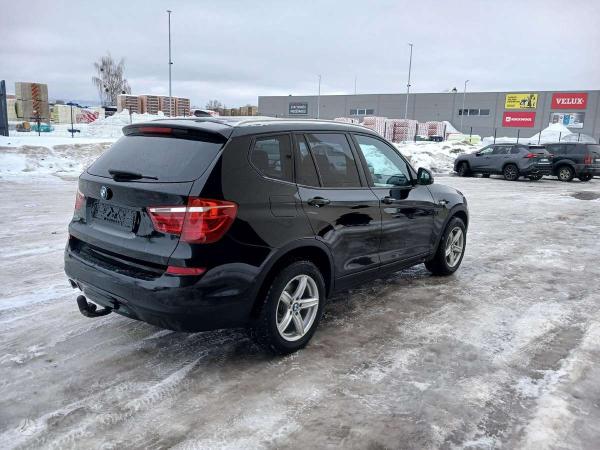 Black BMW X3 2015 in Jonava, with an engine capacity of 2.00 L and mileage of 257 thousand km for 13750 €, photo 4 on AUTOMOTO.COM.LV