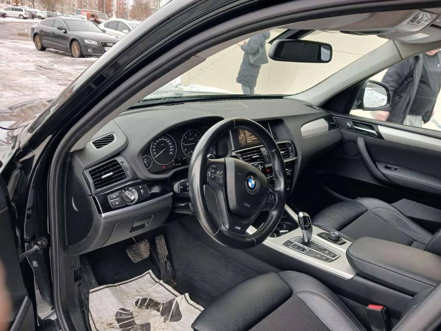 Black BMW X3 2015 in Jonava, with an engine capacity of 2.00 L and mileage of 257 thousand km for 13750 €, photo 6 on AUTOMOTO.COM.LV