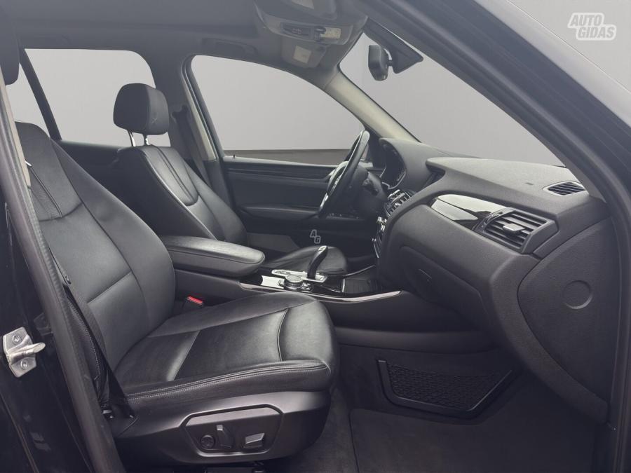 Black BMW X3 2015 in Vilnius, with an engine capacity of 3.00 L and mileage of 127 thousand km for 14799 €, photo 8 on AUTOMOTO.COM.LV