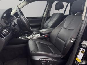 Black BMW X3 2015 in Vilnius, with an engine capacity of 3.00 L and mileage of 127 thousand km for 14799 €, photo 14 on AUTOMOTO.COM.LV