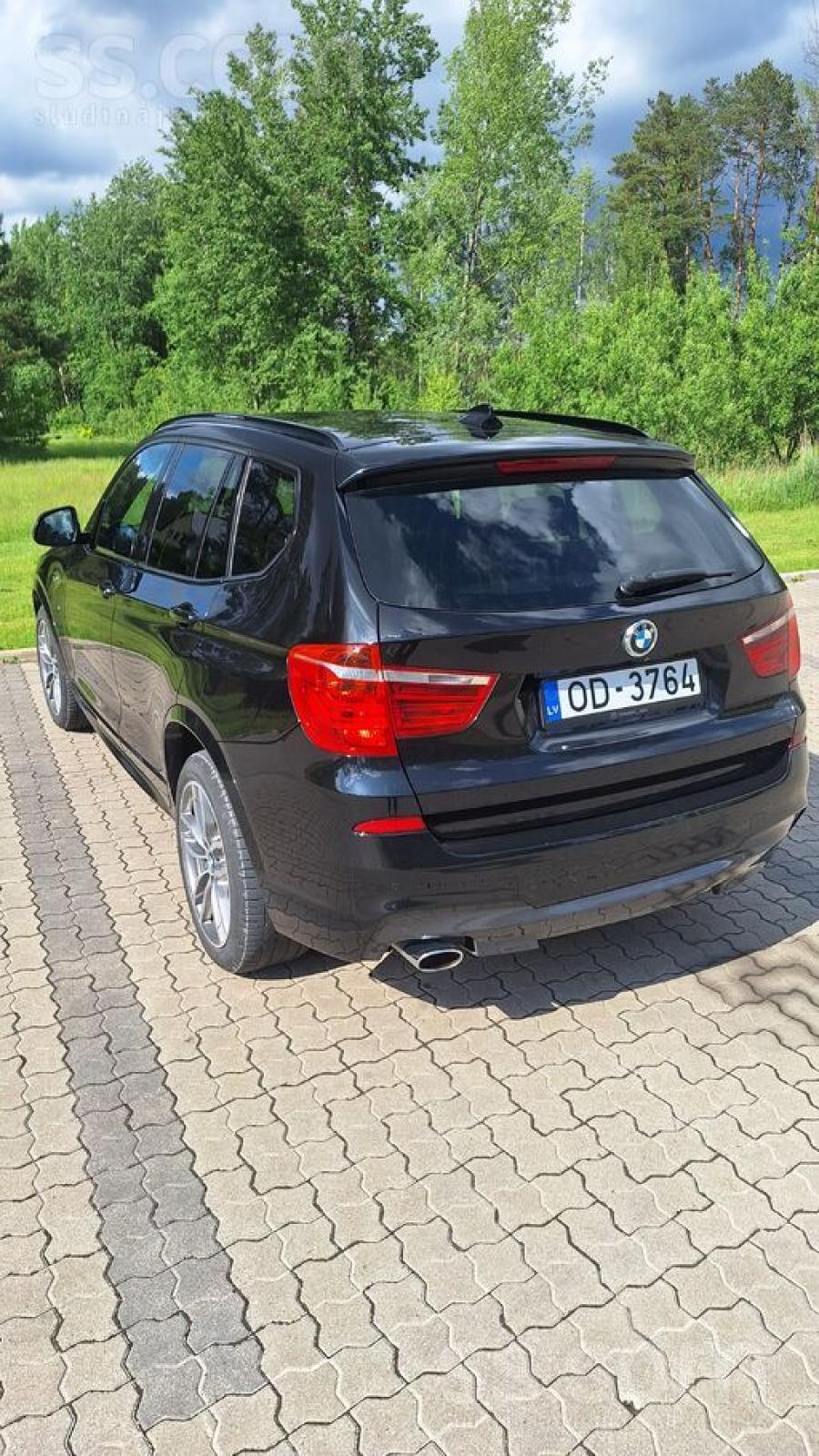 Black BMW X3 2015 in Riga, with an engine capacity of 2.00 L and mileage of 130 thousand km for 16700 €, photo 6 on AUTOMOTO.COM.LV