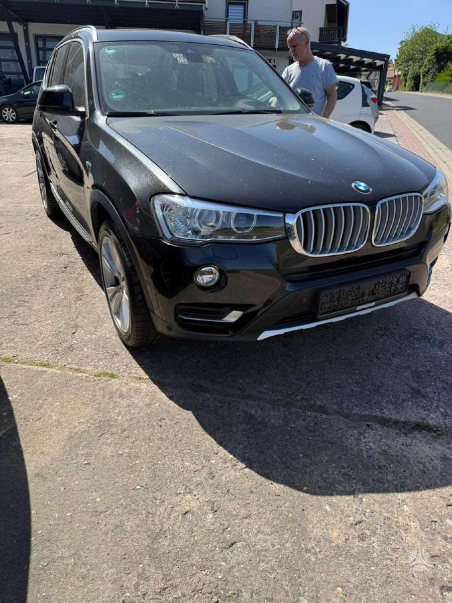 Melns BMW X3 2015 Kauņa, ar dzinēja tilpumu 2.99 L un nobraukumu 199 tūkst. km par 15300 €, foto 3 vietnē AUTOMOTO.COM.LV