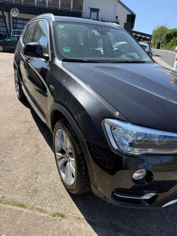 Melns BMW X3 2015 Kauņa, ar dzinēja tilpumu 2.99 L un nobraukumu 199 tūkst. km par 15300 €, foto 4 vietnē AUTOMOTO.COM.LV