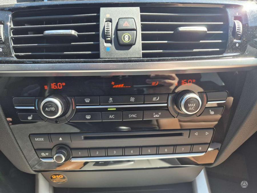 Melns BMW X3 2015 Kauņa, ar dzinēja tilpumu 2.99 L un nobraukumu 199 tūkst. km par 15300 €, foto 38 vietnē AUTOMOTO.COM.LV