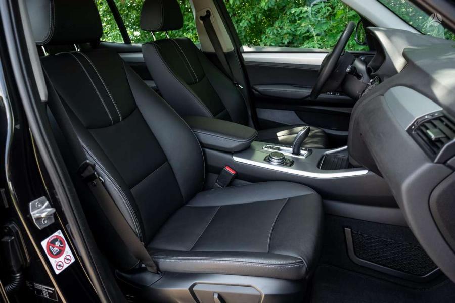 Melns BMW X3 2015 Elektrėnai, ar dzinēja tilpumu 2.00 L un nobraukumu 138 tūkst. km par 15950 €, foto 13 vietnē AUTOMOTO.COM.LV
