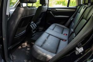 Melns BMW X3 2015 Elektrėnai, ar dzinēja tilpumu 2.00 L un nobraukumu 138 tūkst. km par 15950 €, foto 15 vietnē AUTOMOTO.COM.LV