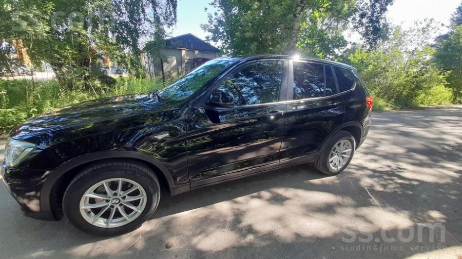 Black BMW X3 2015 in Riga, with an engine capacity of 2.00 L and mileage of 208 thousand km for 13000 €, photo 16 on AUTOMOTO.COM.LV