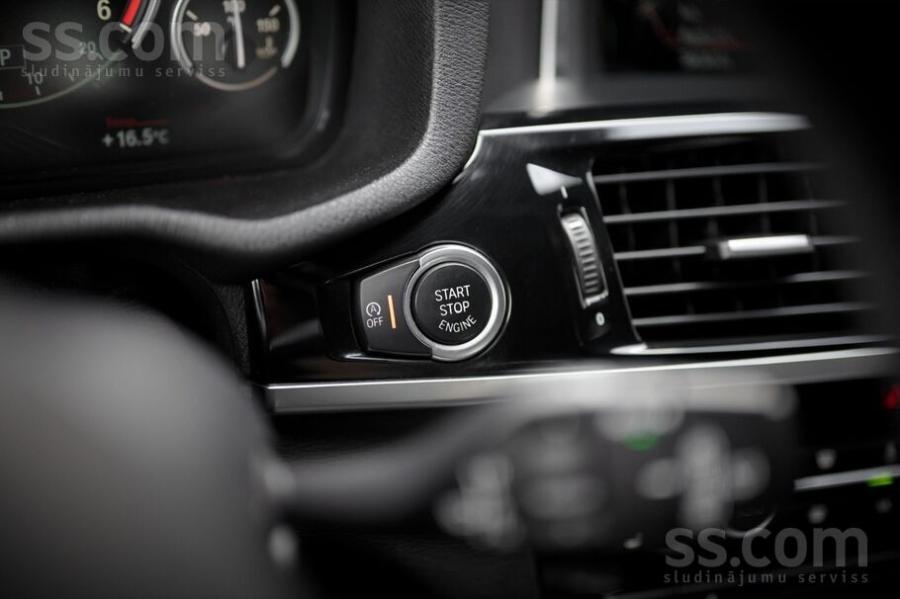 Black BMW X3 2015 in Talsi, with an engine capacity of 3.00 L and mileage of 232 thousand km for 17950 €, photo 21 on AUTOMOTO.COM.LV