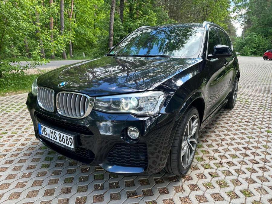 Black BMW X3 2015 in Vilnius, with an engine capacity of 2.99 L and mileage of 300 thousand km for 13100 €, photo 4 on AUTOMOTO.COM.LV