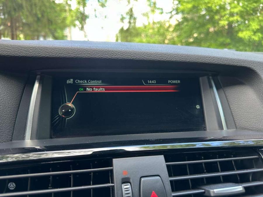 Black BMW X3 2015 in Vilnius, with an engine capacity of 2.99 L and mileage of 300 thousand km for 13100 €, photo 34 on AUTOMOTO.COM.LV