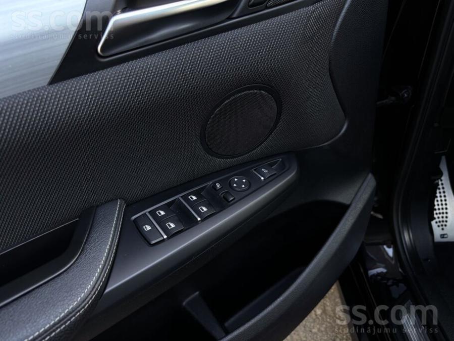 Melns BMW X3 2015 Rīga, ar dzinēja tilpumu 3.00 L un nobraukumu 206 tūkst. km par 16700 €, foto 12 vietnē AUTOMOTO.COM.LV