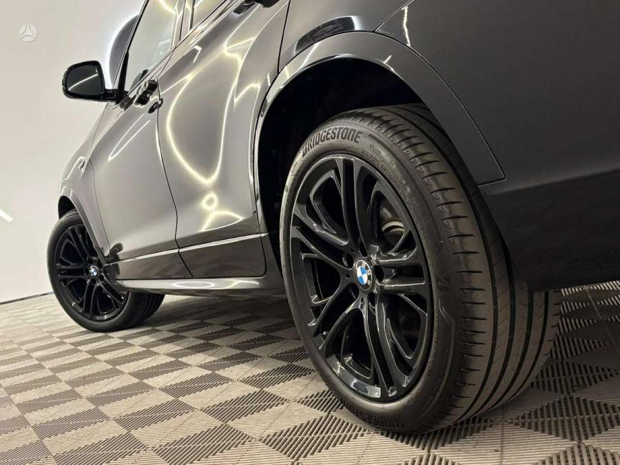 Melns BMW X3 2015 Marijampole, ar dzinēja tilpumu 2.99 L un nobraukumu 230 tūkst. km par 15450 €, foto 25 vietnē AUTOMOTO.COM.LV