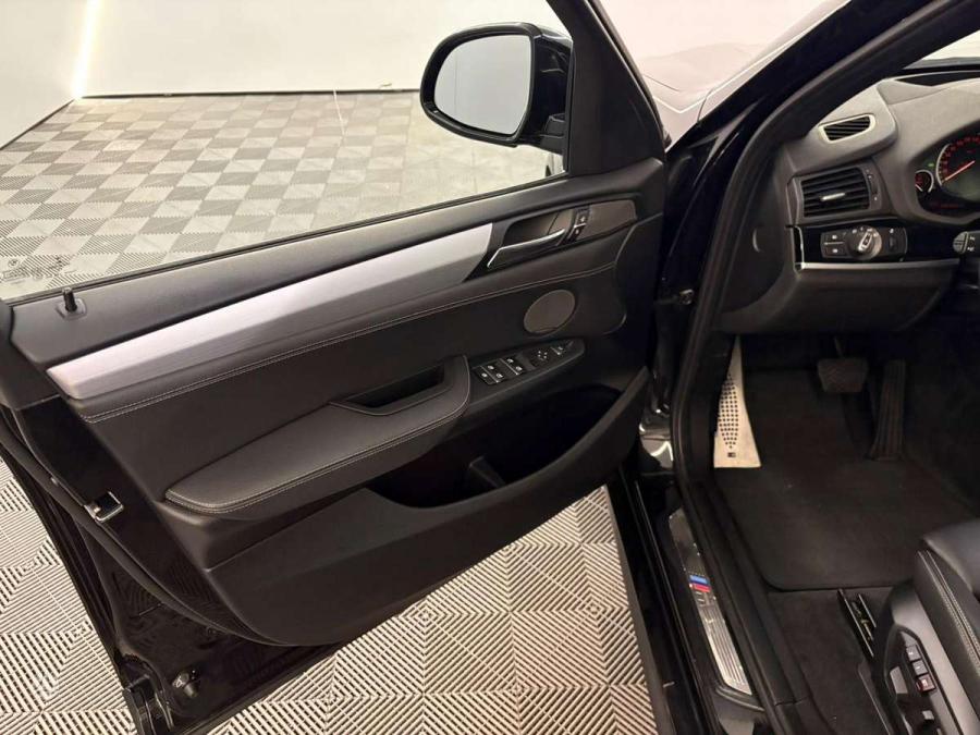 Melns BMW X3 2015 Marijampole, ar dzinēja tilpumu 2.99 L un nobraukumu 230 tūkst. km par 15450 €, foto 30 vietnē AUTOMOTO.COM.LV