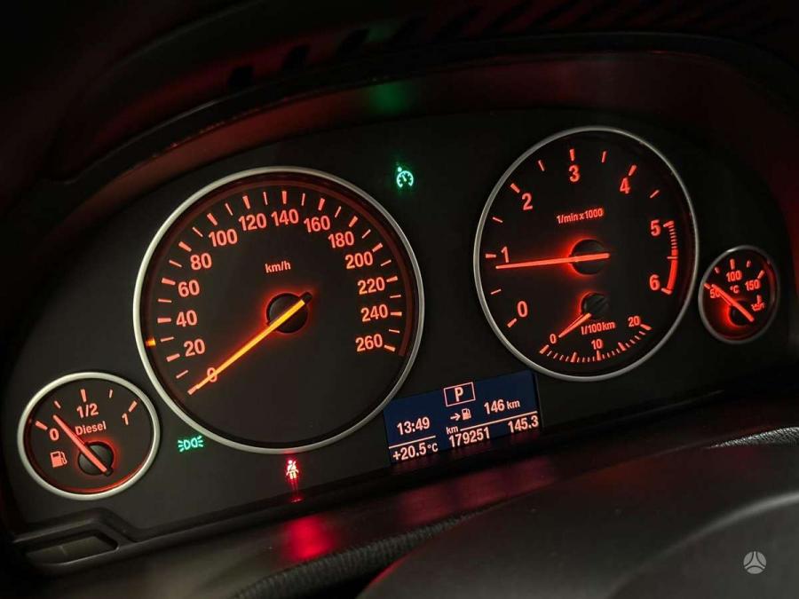 Melns BMW X3 2015 Marijampole, ar dzinēja tilpumu 2.00 L un nobraukumu 179 tūkst. km par 16450 €, foto 13 vietnē AUTOMOTO.COM.LV