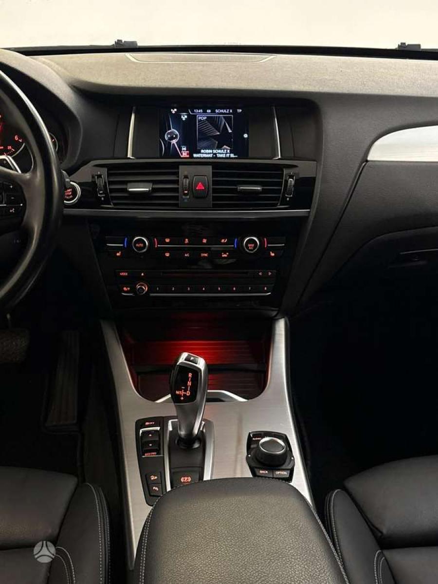 Melns BMW X3 2015 Marijampole, ar dzinēja tilpumu 2.00 L un nobraukumu 179 tūkst. km par 16450 €, foto 17 vietnē AUTOMOTO.COM.LV