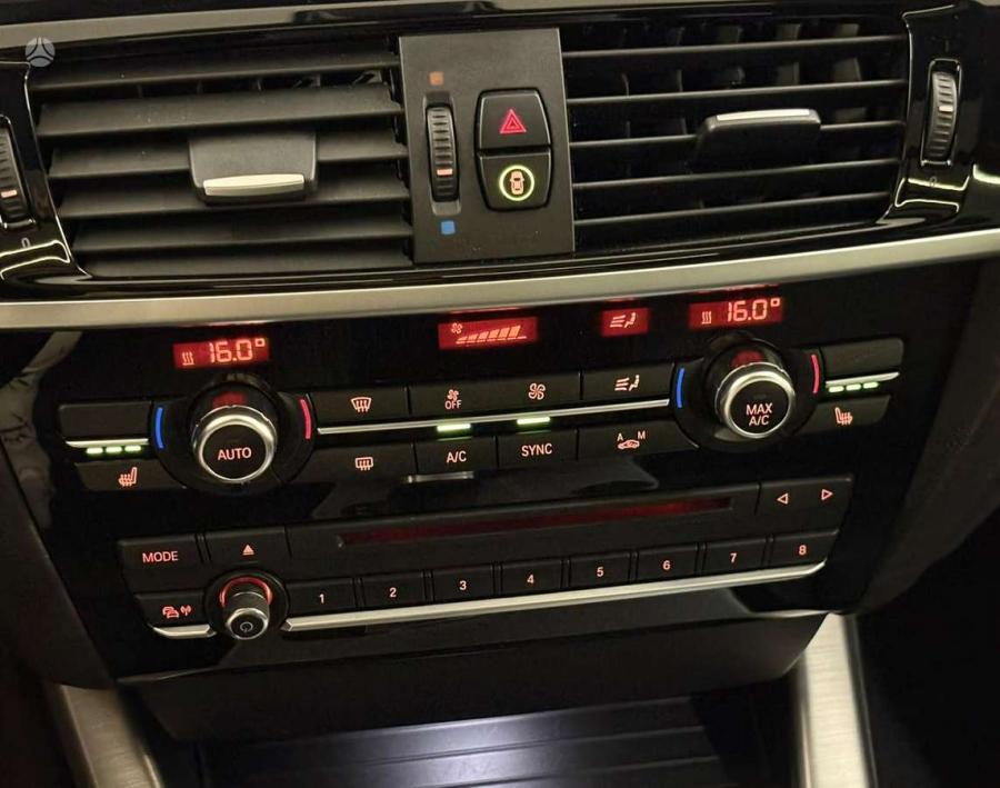 Black BMW X3 2015 in Marijampole, with an engine capacity of 2.99 L and mileage of 258 thousand km for 14950 €, photo 17 on AUTOMOTO.COM.LV
