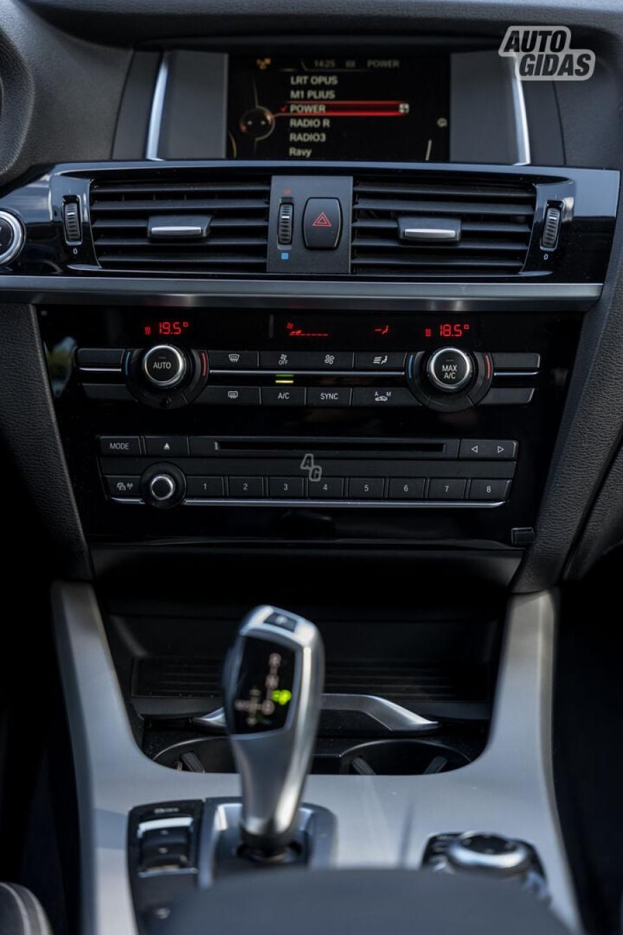 Melns BMW X3 2015 Trakai, ar dzinēja tilpumu 2.00 L un nobraukumu 193 tūkst. km par 12400 €, foto 22 vietnē AUTOMOTO.COM.LV