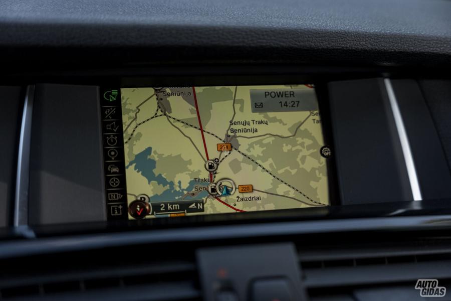 Melns BMW X3 2015 Trakai, ar dzinēja tilpumu 2.00 L un nobraukumu 193 tūkst. km par 12400 €, foto 31 vietnē AUTOMOTO.COM.LV
