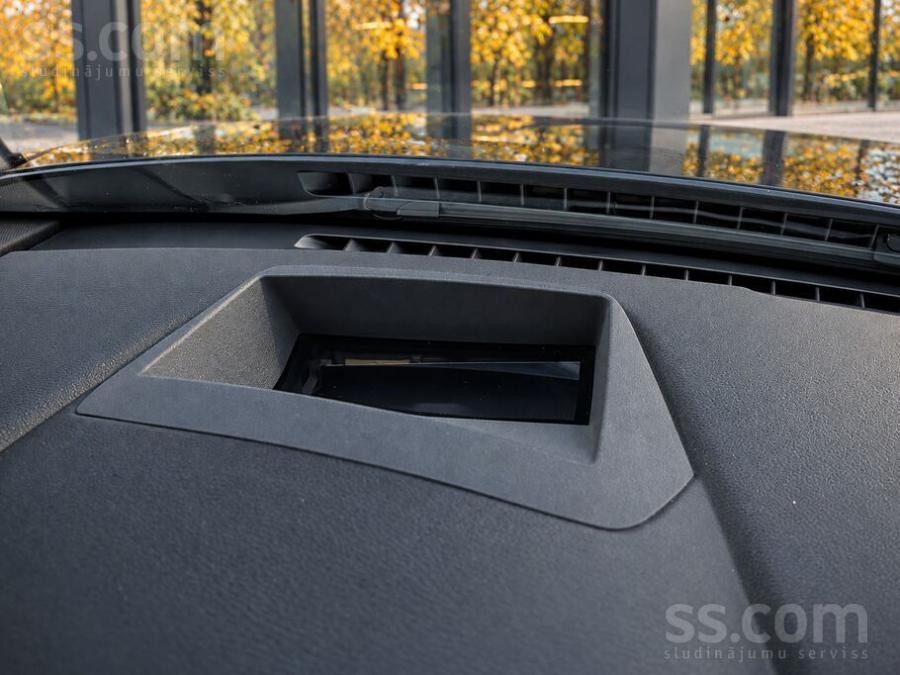 Melns BMW X3 2015 Rīga, ar dzinēja tilpumu 3.00 L un nobraukumu 206 tūkst. km par 15900 €, foto 16 vietnē AUTOMOTO.COM.LV