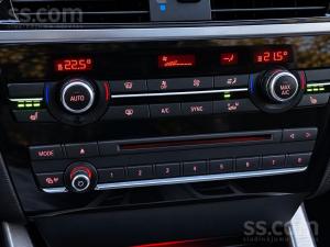 Melns BMW X3 2015 Rīga, ar dzinēja tilpumu 3.00 L un nobraukumu 206 tūkst. km par 15900 €, foto 26 vietnē AUTOMOTO.COM.LV