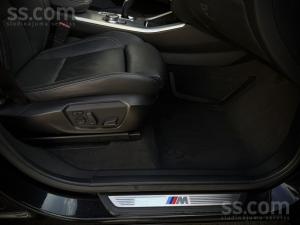 Black BMW X3 2016 in Tukums, with an engine capacity of 3.00 L and mileage of 193 thousand km for 5200 €, photo 7 on AUTOMOTO.COM.LV