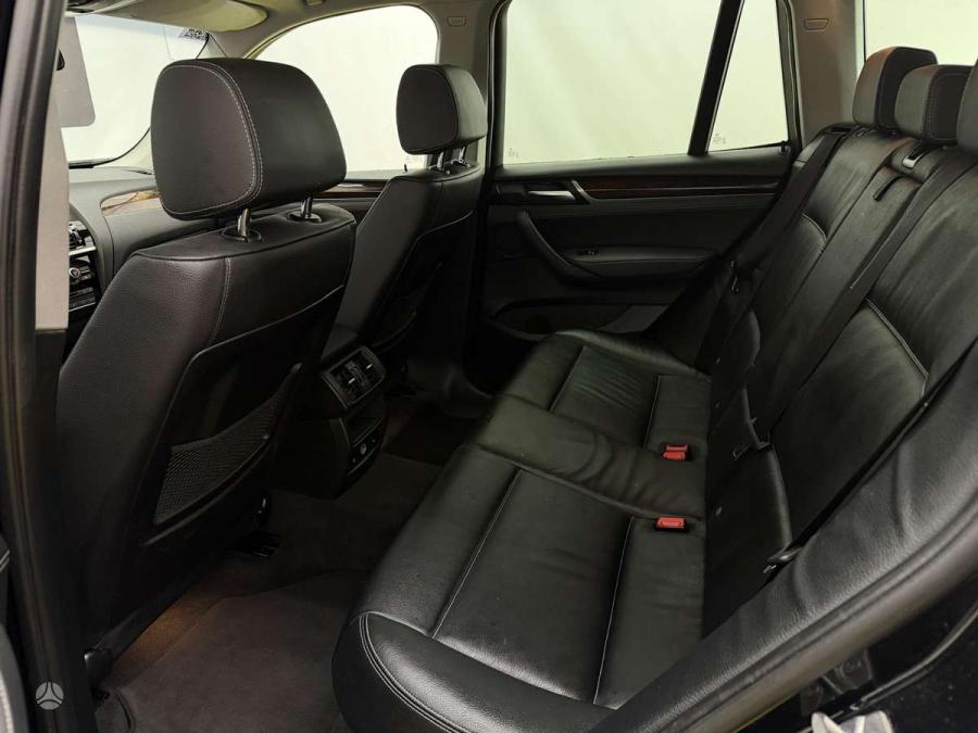 Black BMW X3 2016 in Vilnius, with an engine capacity of 2.00 L and mileage of 136 thousand km for 13990 €, photo 11 on AUTOMOTO.COM.LV