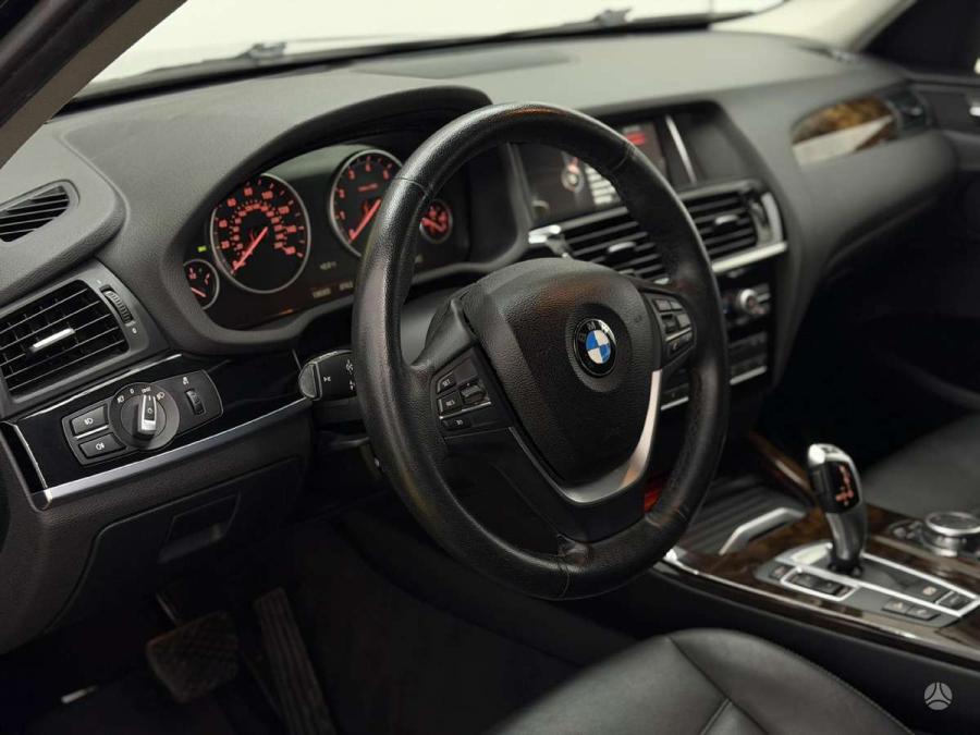 Melns BMW X3 2016 Viļņa, ar dzinēja tilpumu 2.00 L un nobraukumu 136 tūkst. km par 13950 €, foto 9 vietnē AUTOMOTO.COM.LV