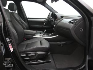 Black BMW X3 2016 in Vilnius, with an engine capacity of 2.00 L and mileage of 195 thousand km for 15999 €, photo 15 on AUTOMOTO.COM.LV