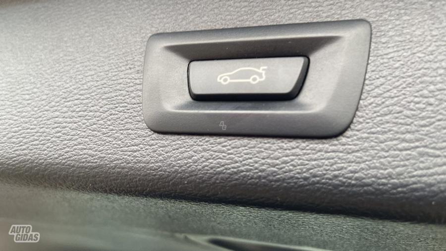 Black BMW X3 2016 in Marijampole, with an engine capacity of 2.00 L and mileage of 256 thousand km for 16300 €, photo 19 on AUTOMOTO.COM.LV