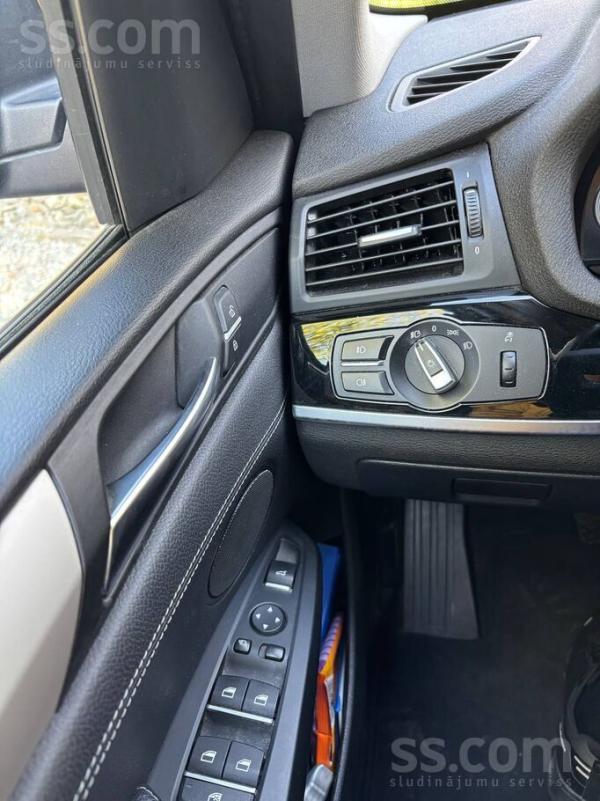 Melns BMW X3 2016 Jelgava, ar dzinēja tilpumu 3.00 L un nobraukumu 138 tūkst. km par 18800 €, foto 10 vietnē AUTOMOTO.COM.LV