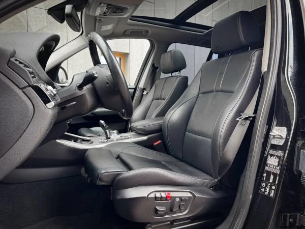 Black BMW X3 2016 in Riga, with an engine capacity of 2.00 L and mileage of 195 thousand km for 16700 €, photo 9 on AUTOMOTO.COM.LV