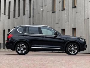 Black BMW X3 2016 in Riga, with an engine capacity of 2.00 L and mileage of 195 thousand km for 16700 €, photo 3 on AUTOMOTO.COM.LV