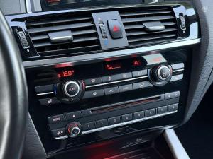 Melns BMW X3 2016 Prienai, ar dzinēja tilpumu 2.00 L un nobraukumu 296 tūkst. km par 12750 €, foto 29 vietnē AUTOMOTO.COM.LV