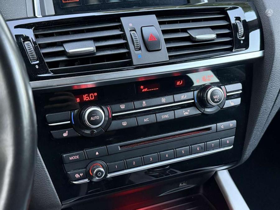 Melns BMW X3 2016 Prienai, ar dzinēja tilpumu 2.00 L un nobraukumu 296 tūkst. km par 12750 €, foto 29 vietnē AUTOMOTO.COM.LV