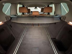 Black BMW X3 2016 in Marijampole, with an engine capacity of 2.00 L and mileage of 187 thousand km for 15999 €, photo 7 on AUTOMOTO.COM.LV