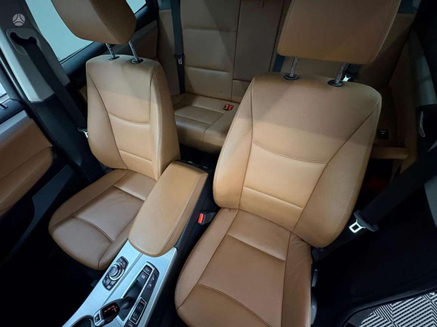 Black BMW X3 2016 in Marijampole, with an engine capacity of 2.00 L and mileage of 187 thousand km for 15999 €, photo 21 on AUTOMOTO.COM.LV