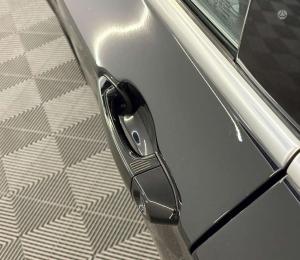 Black BMW X3 2016 in Marijampole, with an engine capacity of 2.99 L and mileage of 265 thousand km for 16999 €, photo 11 on AUTOMOTO.COM.LV