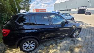 Black BMW X3 2016 in Klaipeda, with an engine capacity of 0.00 L and mileage of 218 thousand km for 6800 €, photo 11 on AUTOMOTO.COM.LV