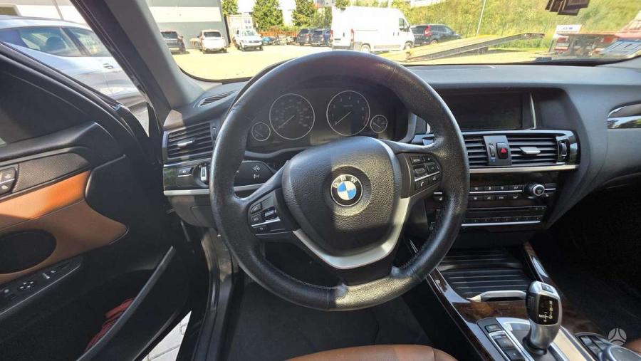 Black BMW X3 2016 in Klaipeda, with an engine capacity of 0.00 L and mileage of 218 thousand km for 6800 €, photo 17 on AUTOMOTO.COM.LV