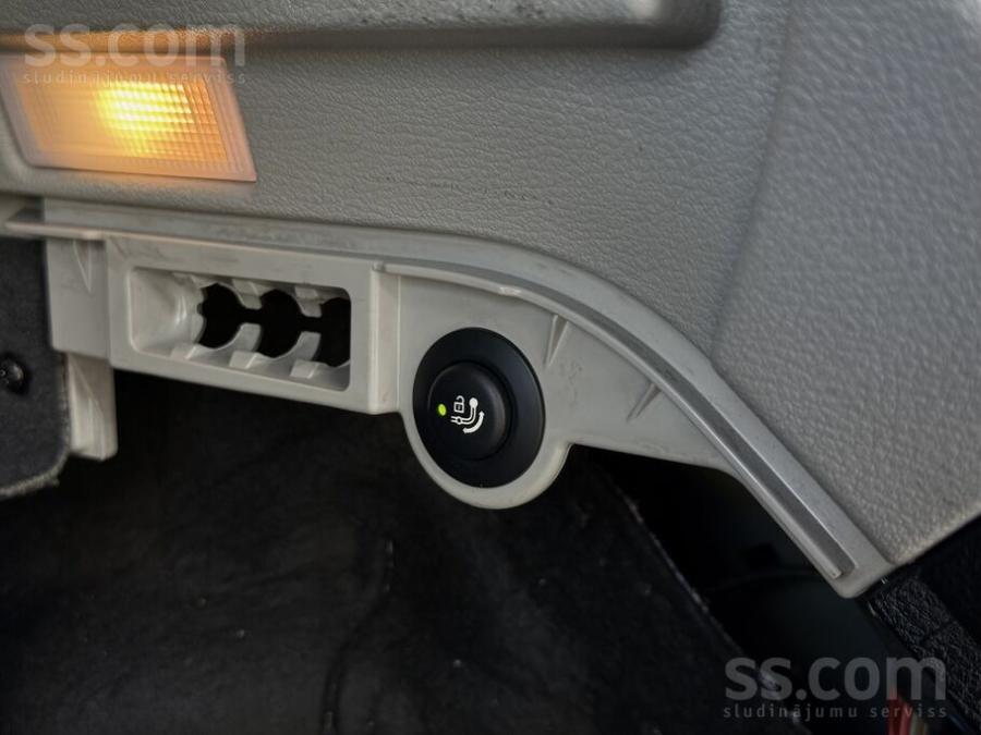 Melns BMW X3 2016 Rēzekne, ar dzinēja tilpumu 2.00 L un nobraukumu 233 tūkst. km par 14990 €, foto 26 vietnē AUTOMOTO.COM.LV