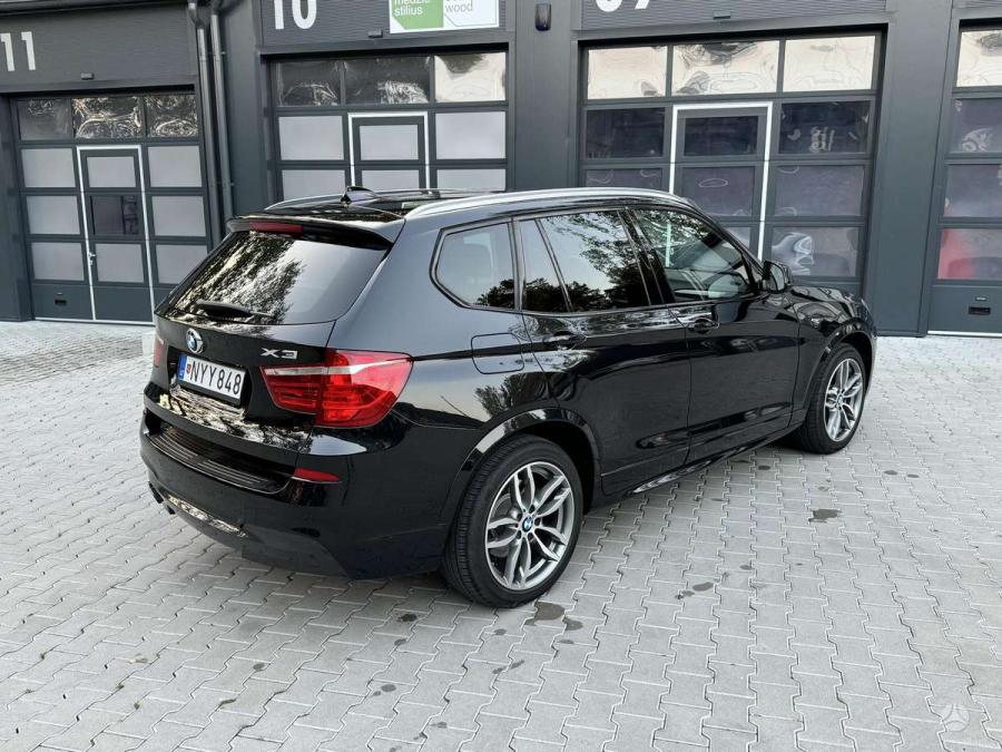 Black BMW X3 2016 in Siauliai, with an engine capacity of 3.00 L and mileage of 173 thousand km for 16450 €, photo 8 on AUTOMOTO.COM.LV