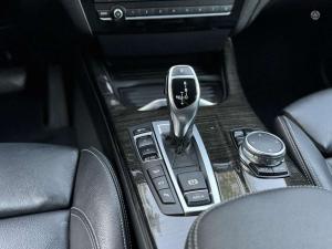 Black BMW X3 2016 in Siauliai, with an engine capacity of 3.00 L and mileage of 173 thousand km for 16450 €, photo 19 on AUTOMOTO.COM.LV