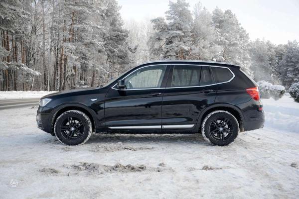 Black BMW X3 2017 in Elektrenai, with an engine capacity of 2.00 L and mileage of 194 thousand km for 14800 €, photo 8 on AUTOMOTO.COM.LV