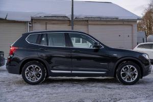 Black BMW X3 2017 in Vilnius, with an engine capacity of 2.00 L and mileage of 270 thousand km for 14500 €, photo 5 on AUTOMOTO.COM.LV